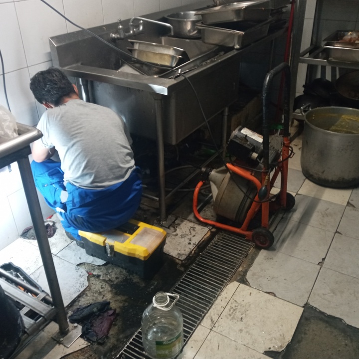 Manila Declogging Services at 1234.00 from Rodriguez, Rizal ...