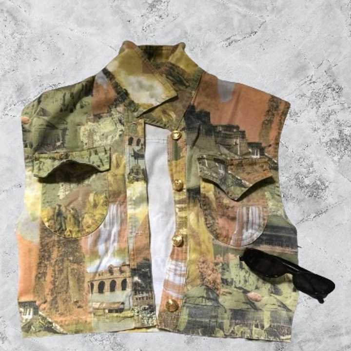 All items 80 pesos MOVE OUT SALE!! at 80.00 from City of Makati ...