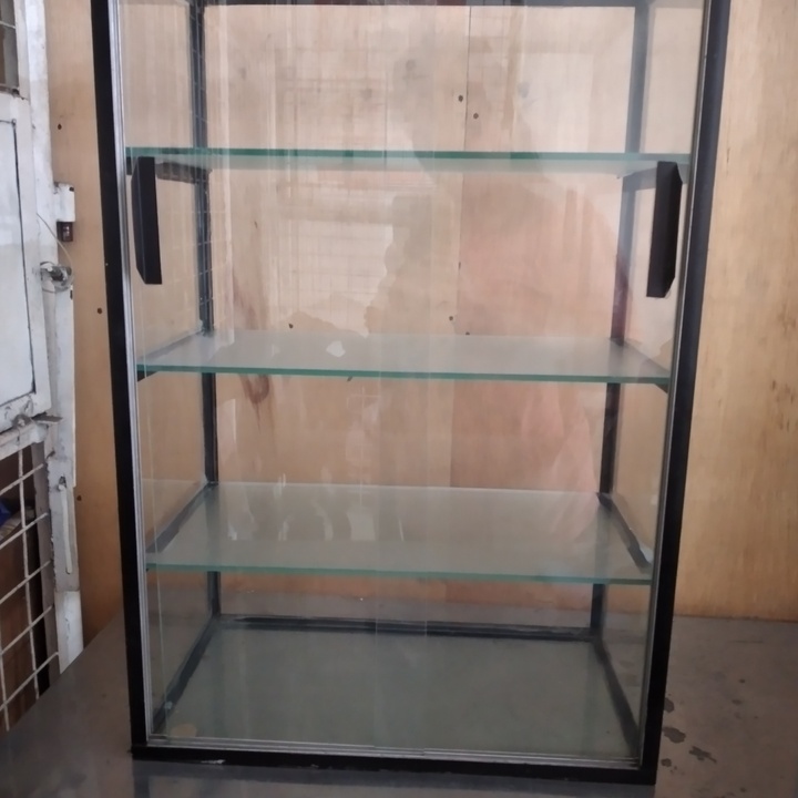 Stante for meryenda and candies at 2500.00 from City of Caloocan ...